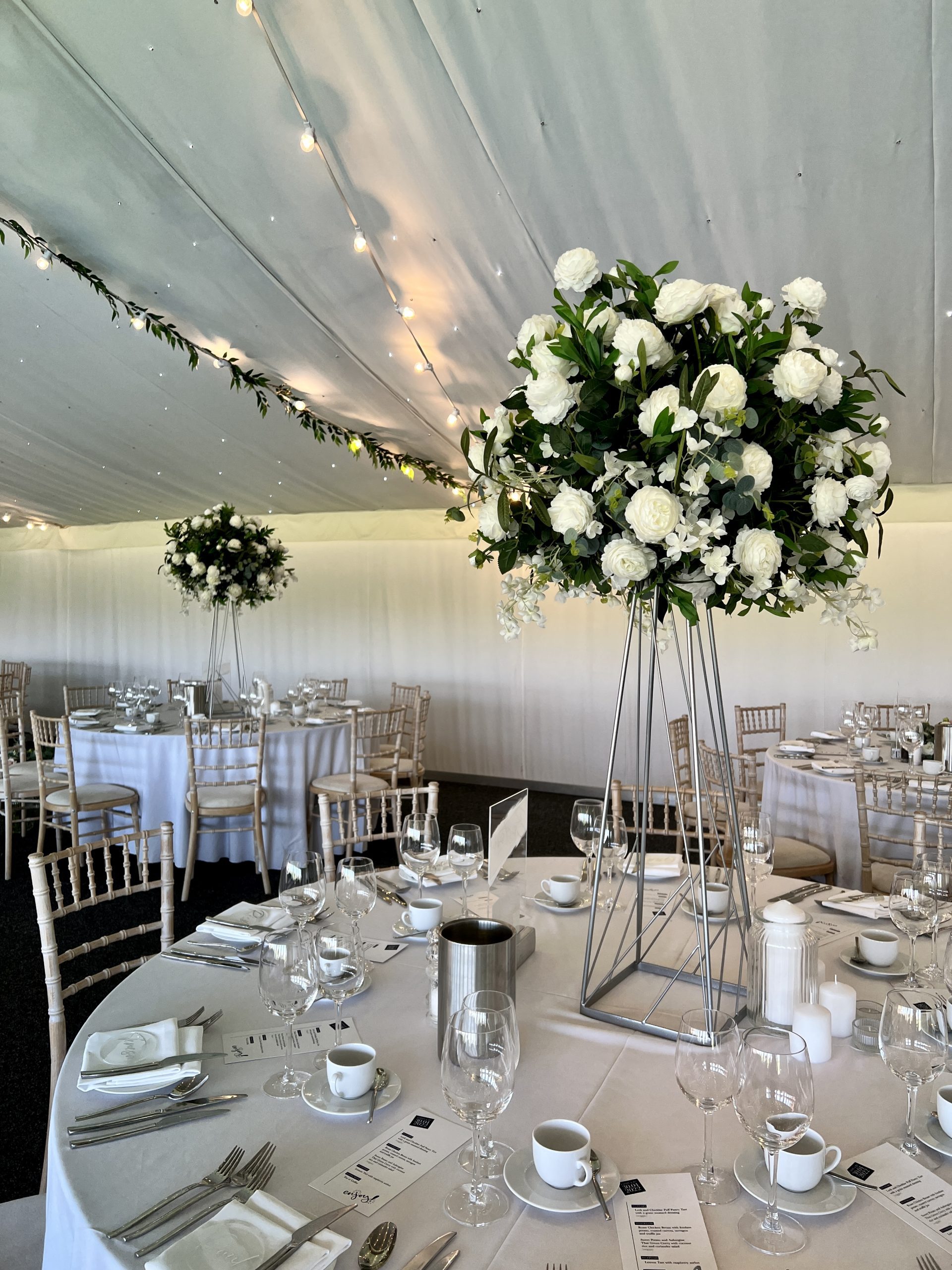 Table Decor - Rent For Your Event